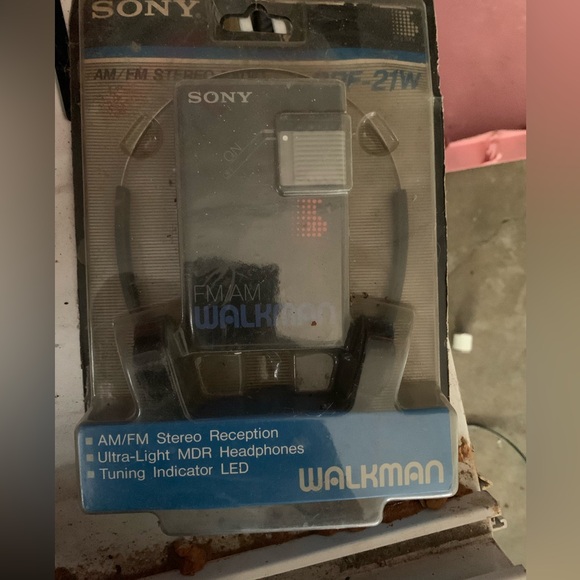 Sony | Headphones | Sony Black Walkman Headphones | Poshmark